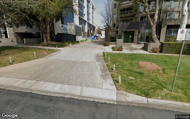 Prebook Hotel Kurrajong Canberra Parking Griffith, ACT | Parking