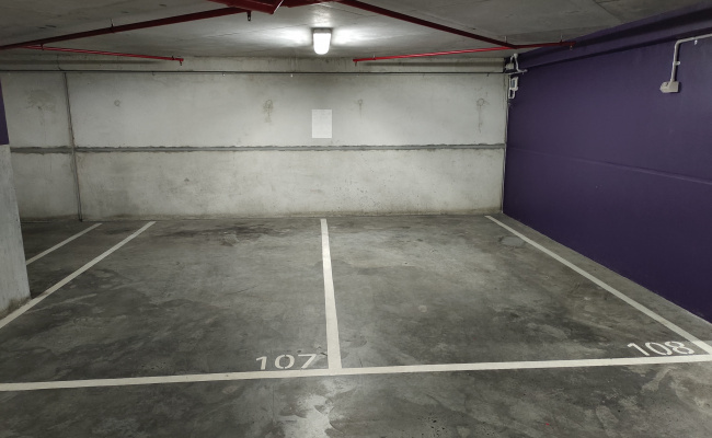 Indoor lot Parking in 241 Harbour Esplanade, Docklands Victoria 3008 ...