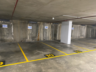 Indoor lot Parking in 410 Queen Street, Brisbane City Queensland 4000 ...